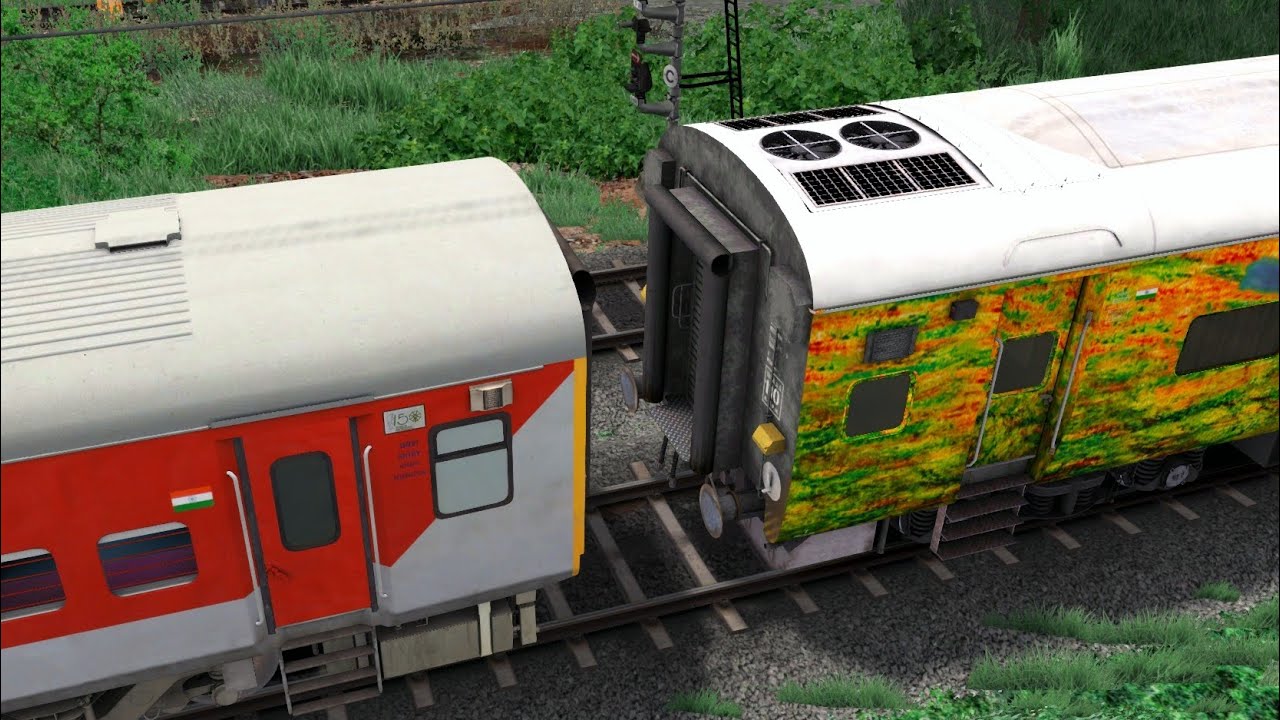WDP4D DIESEL LOCOMOTIVE COUPLING LHB RED TO DURONTO EXPRESS COACHES ...