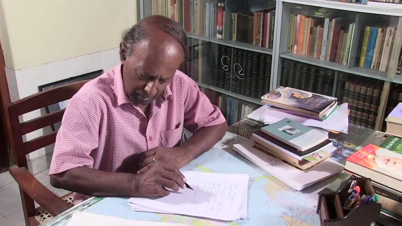 W. A. Abeysingha Adasiya Wasaka Sahithya Charikawa - YouTube