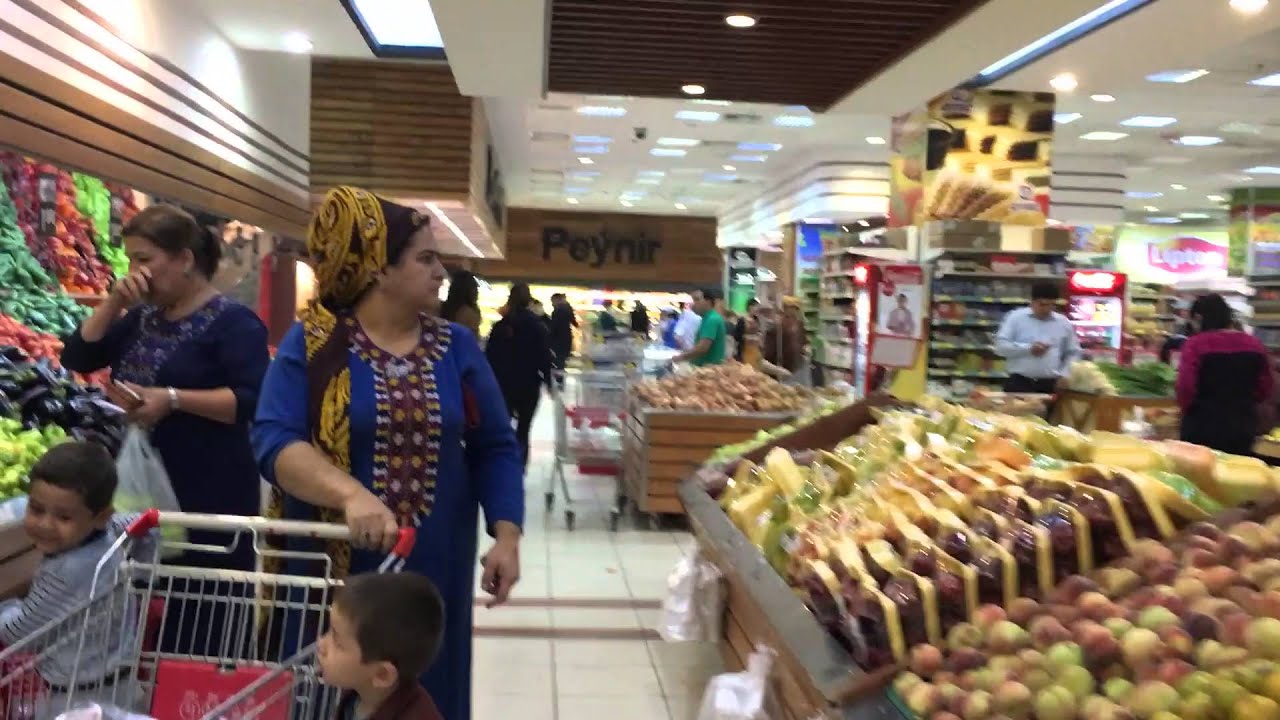 Supermarket in Ashgabat / Turkmenistan for privileged - unreal ...