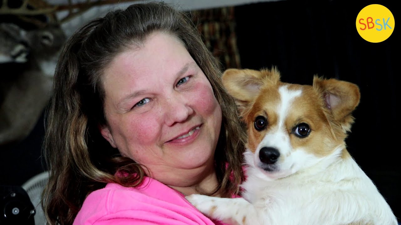 A Quadruple Amputee and the Dog that Saved Her - YouTube