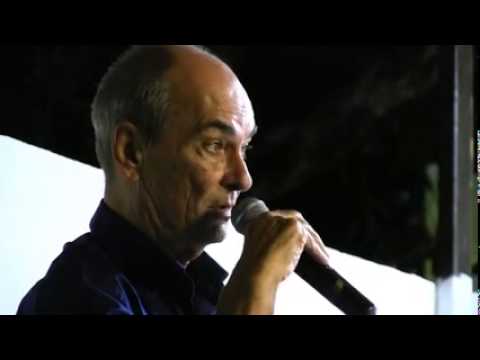 Quest-ce qui démange Jean-Louis LAGOURGUE ? - YouTube