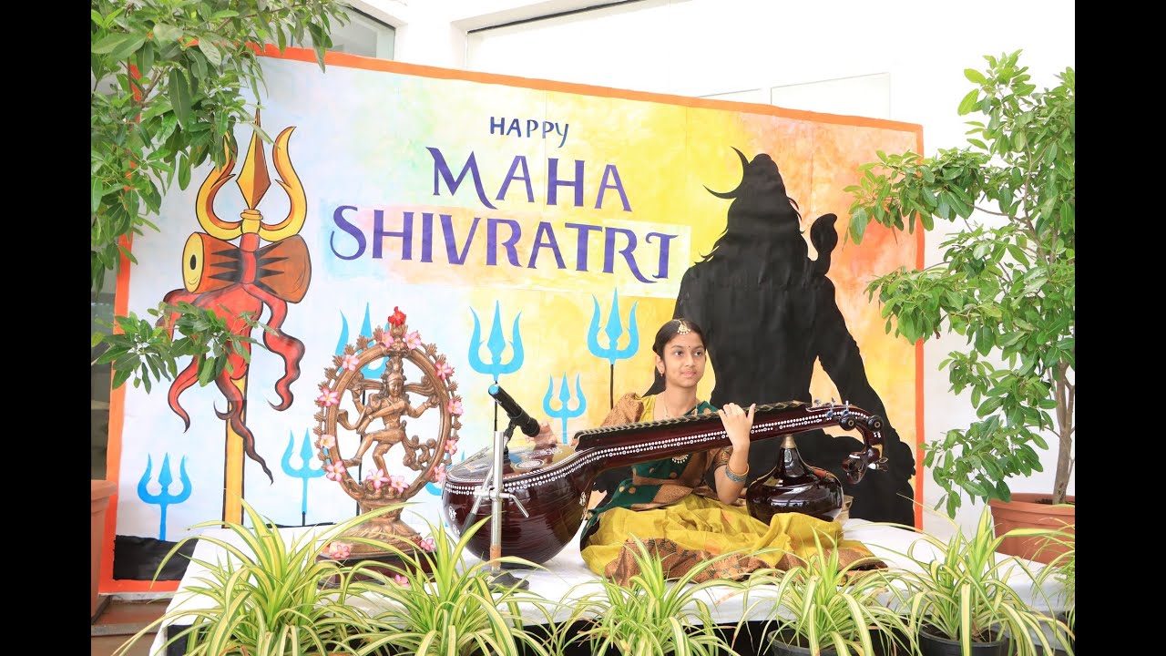 VEENA INSTRUMENT PLAY | A.G.K PRANAVI | GRADE 7 | HARIGIRI NANDINI ...