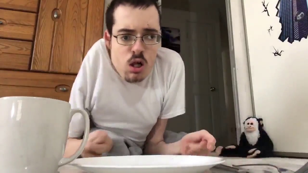 WHERE IS MY FOOD ⁉️ - Ricky Berwick - YouTube