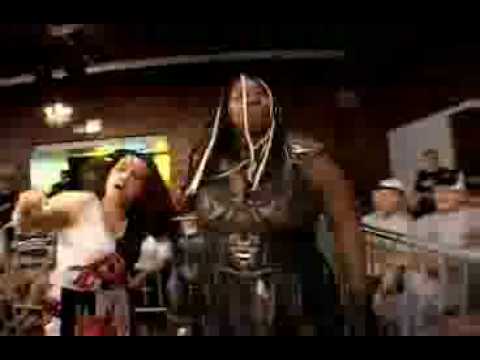 Amazing Kong vs. Ariel - YouTube