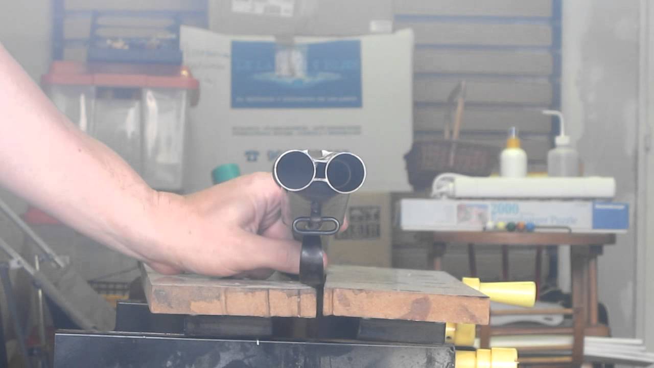 Airsoft Coach gun - vue devant - YouTube