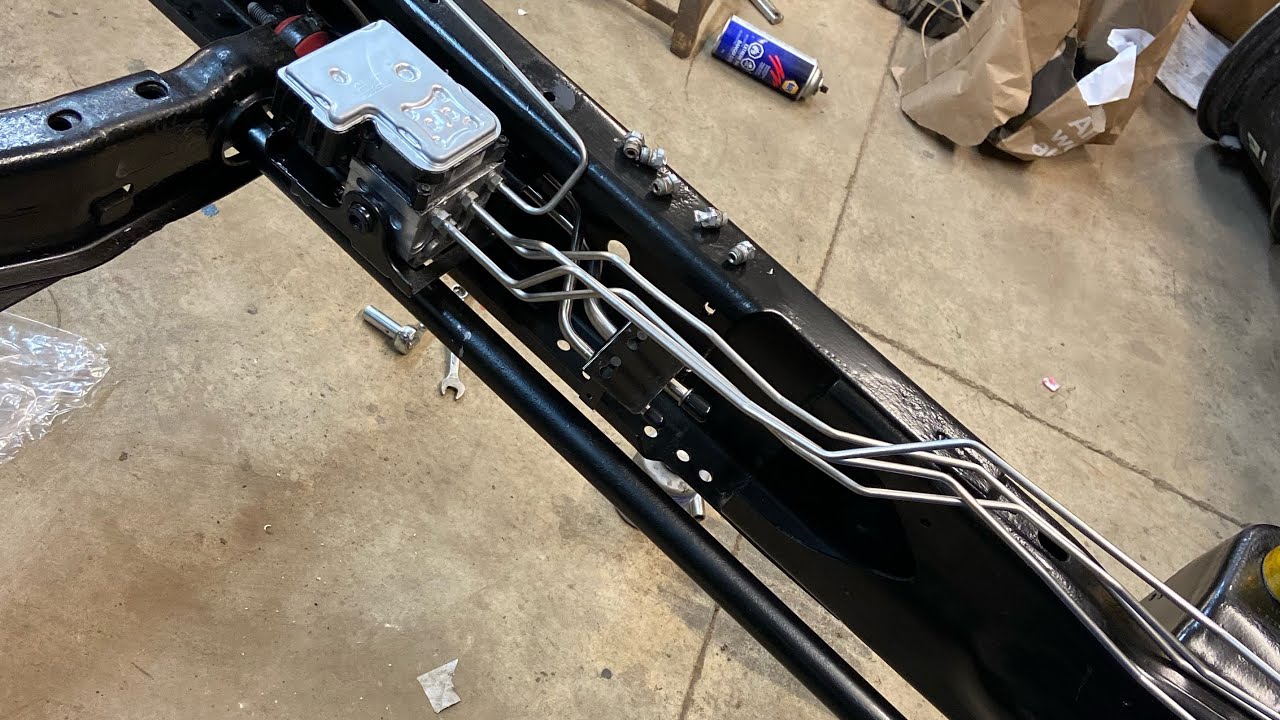 FUEL LINES AND BRAKE LINES! LLY DURAMAX BUILD - YouTube