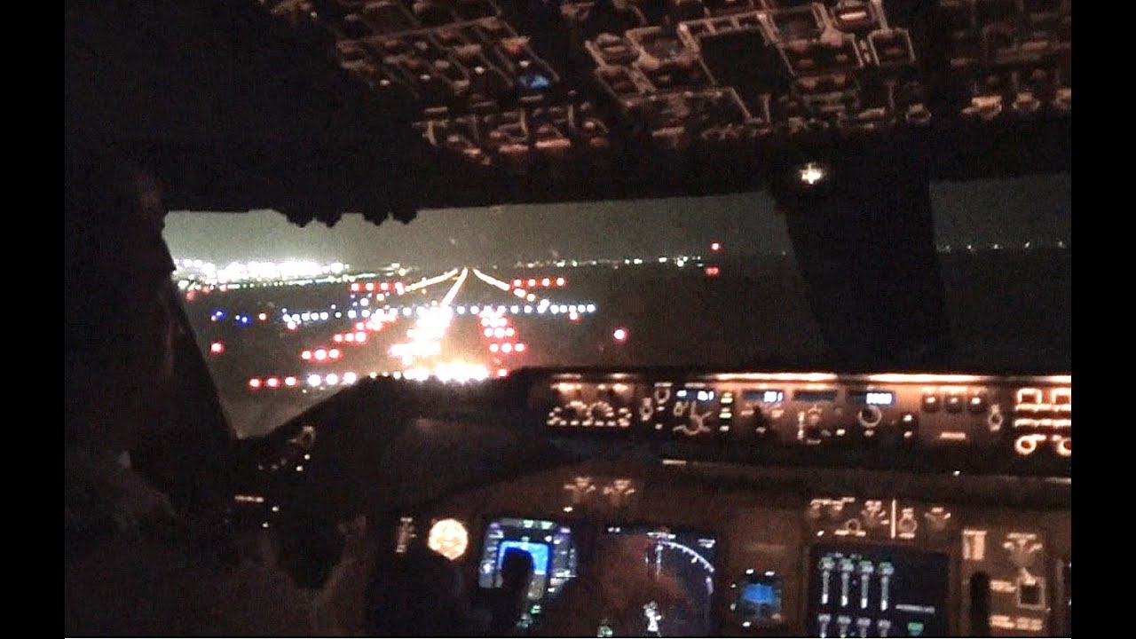 747-400 KLM Martinair Cockpit at Night - Sharjah Take-Off - YouTube