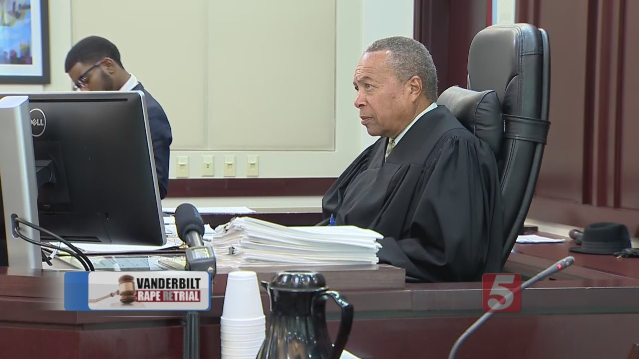 Judge Denies Batey’s Request To Fire Attorney - YouTube