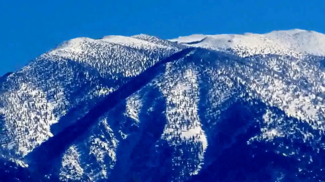 Snow In The Southern California Mountains - YouTube