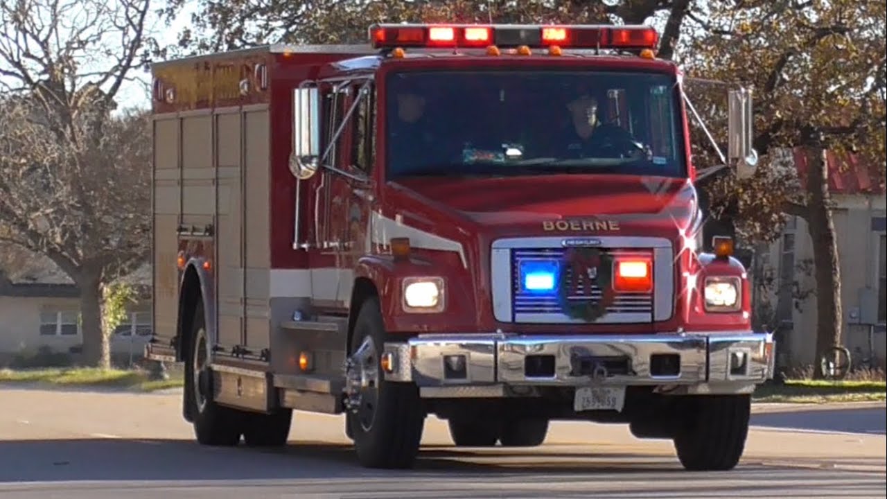 Boerne Fire Department Rescue 45 Responding - YouTube