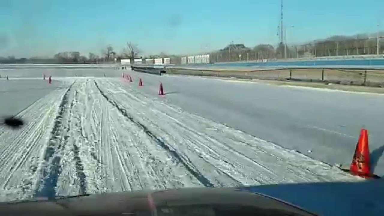 Milwaukee Track Days 2016 snow time trials - YouTube