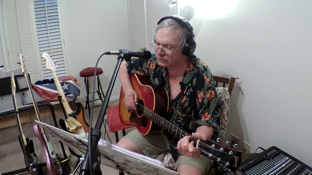 Charlie Graham In The Garden 07 25 17 - YouTube