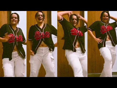 Malayalam Actress And Dancer Anna Prasad Elegant Performance