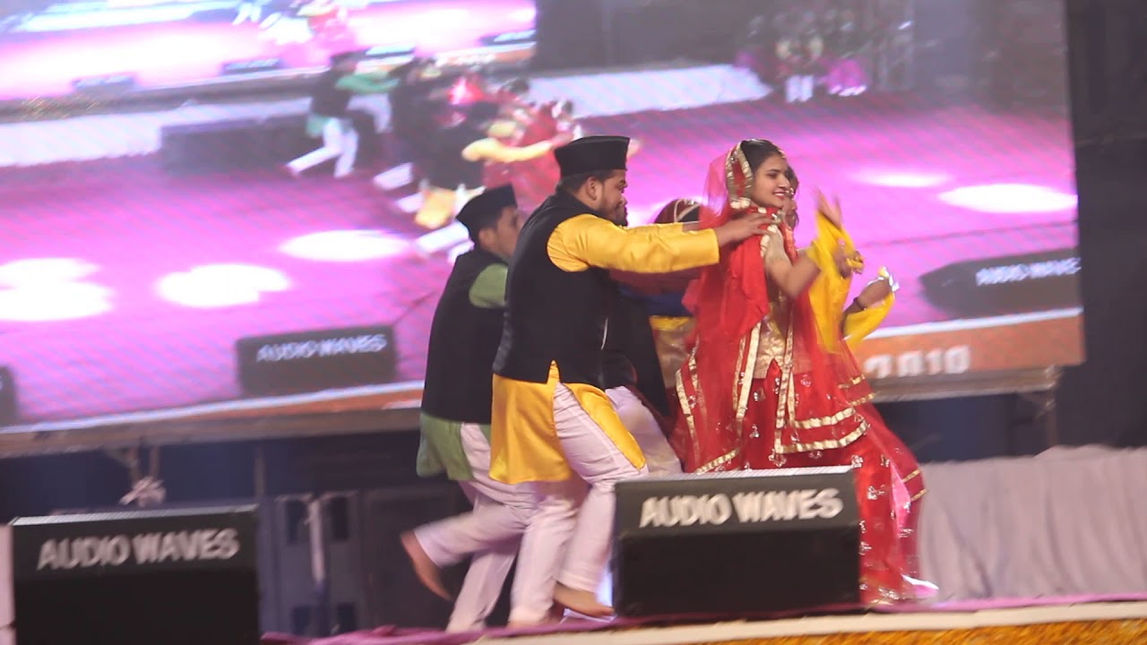 Gadwali Dance | Ghayali Song | Stage Performance - YouTube