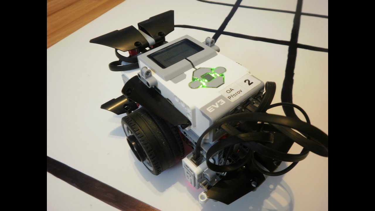 Line follower - Lego mindstorm EV3 (Master of crossroads) - YouTube