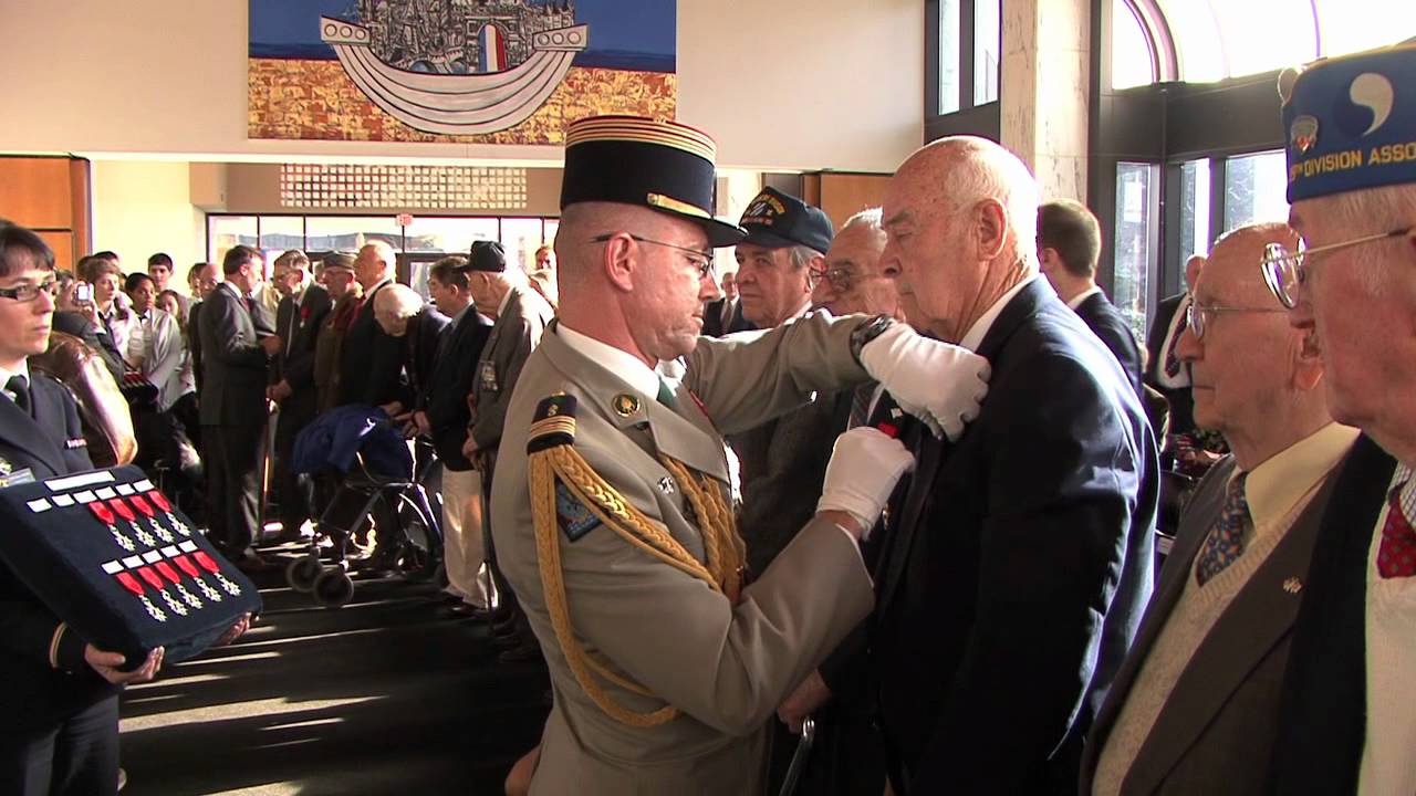 24 U.S. Veterans Awarded the Legion of Honor - YouTube