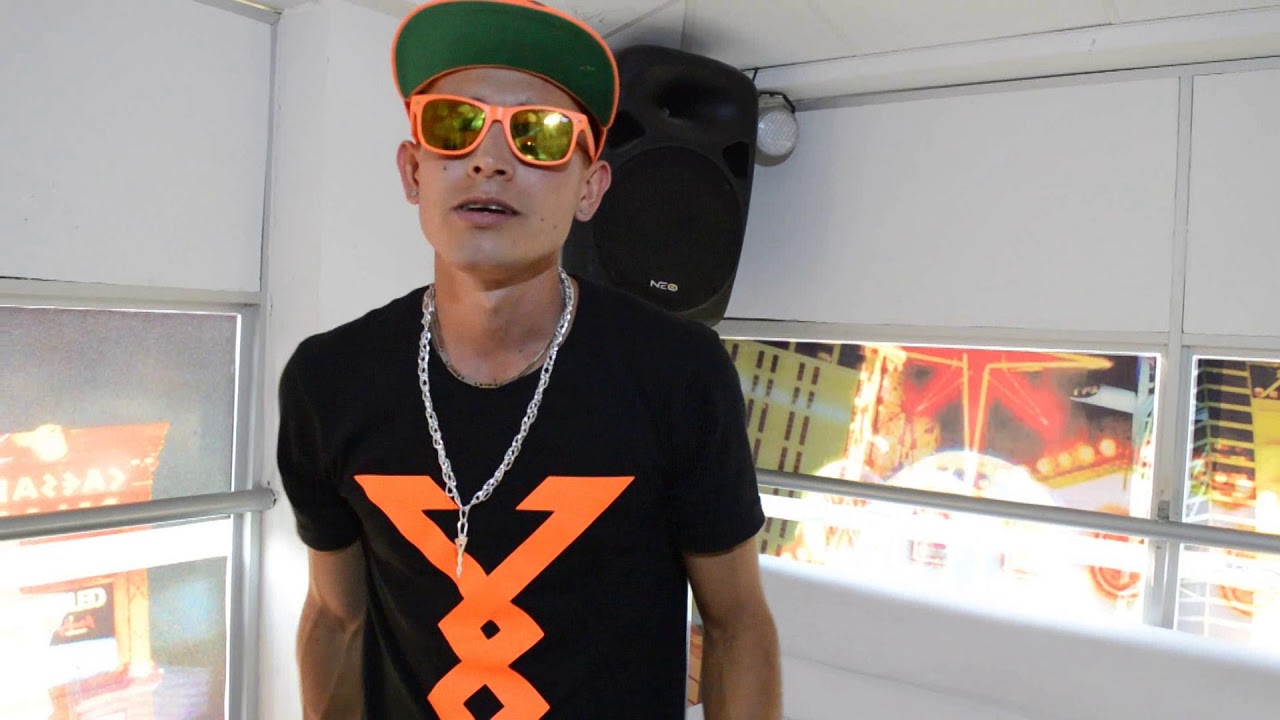 YANFER EL DE LA MOTIVACIÓN I BAILALO l PROMO l - YouTube