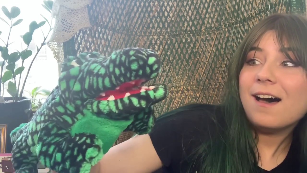 Group Time with Carly Mae (4/14) - YouTube