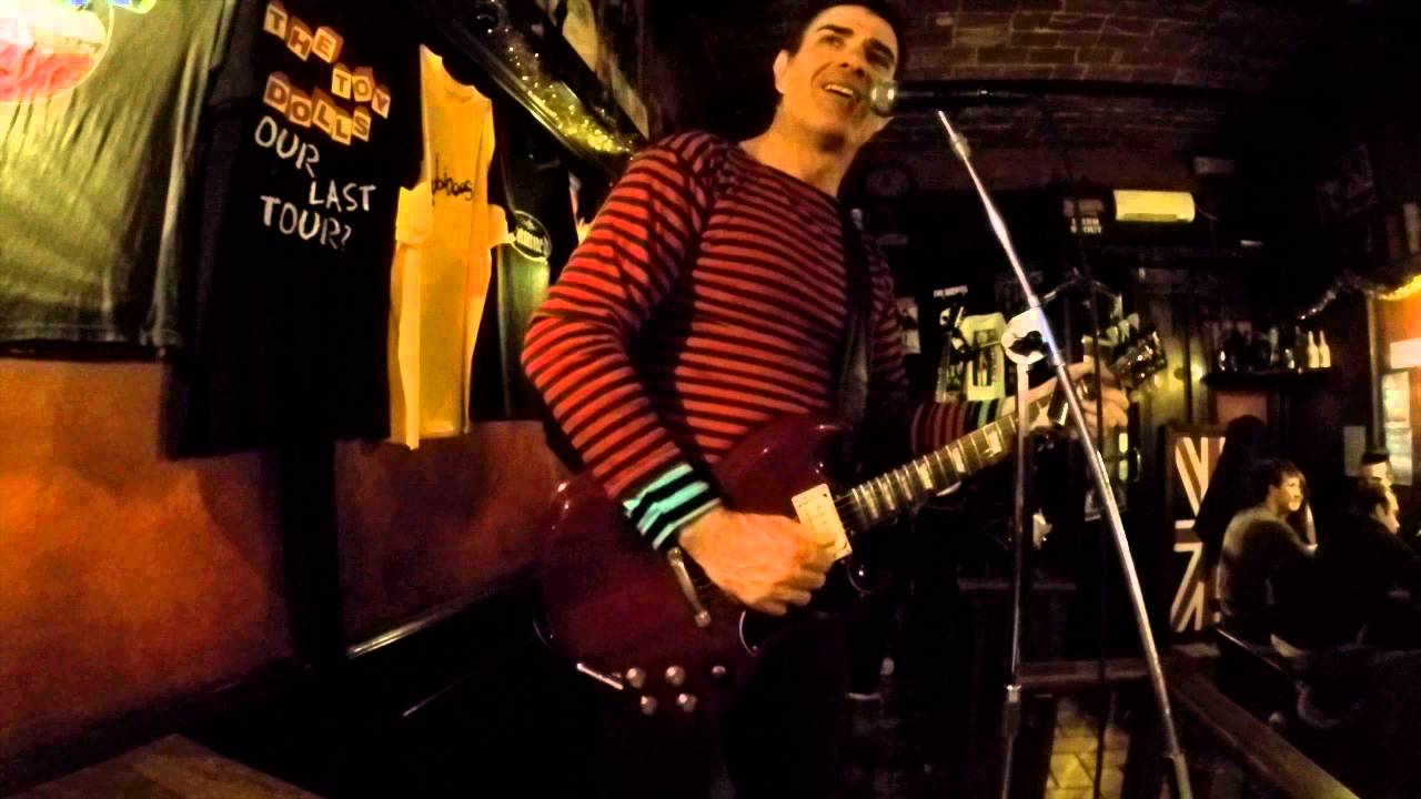 Muzz Murray "The Gilley's Daughter" - YouTube