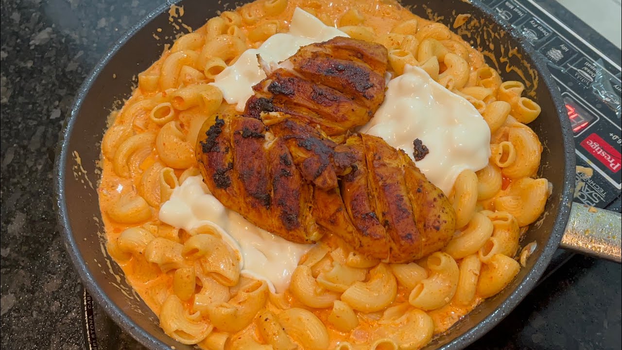 Spicy Red Sauce Chicken Pasta | Recipe with a Kick! - YouTube
