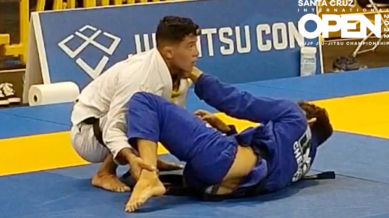 Danilo Moreira v Daniel Diniz / Santa Cruz Open 2022 - YouTube