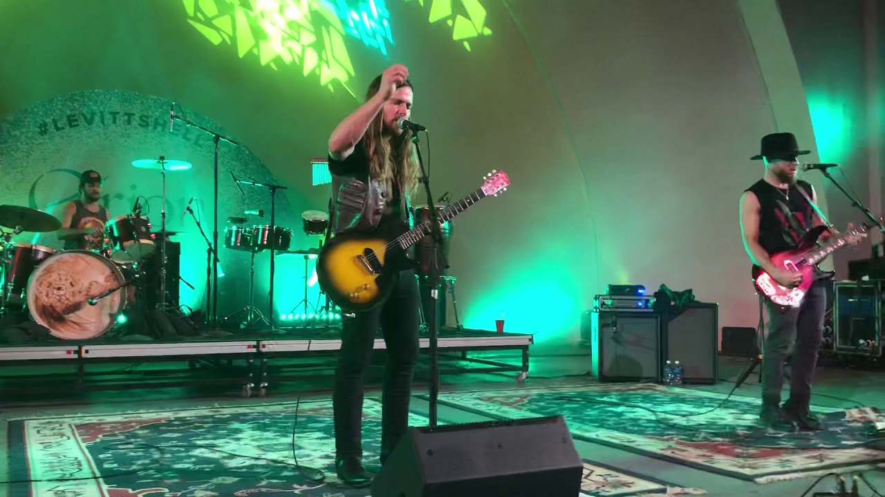 Lukas Nelson & Promise of the Real “Find Yourself” Levitt Shell Memphis ...