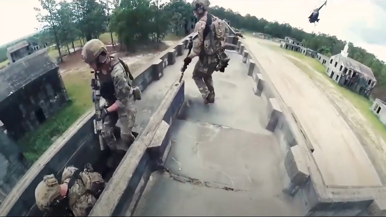 Special Forces Medic - YouTube