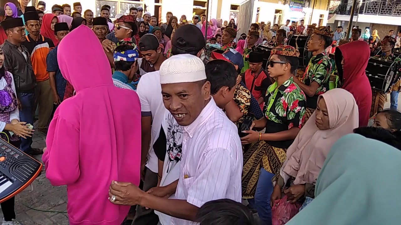 grub musik gaul tradisional CAHAYA HALILINTAR lahir tgl 1 januari 2020 ...