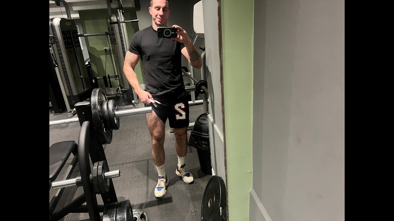 LIFE XP is live- explosive leg day - YouTube