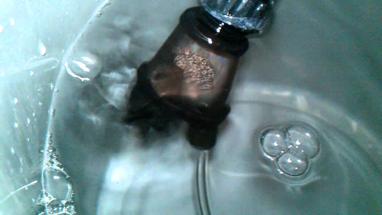 Checking for a leak on the up inline Co2 diffuser - YouTube