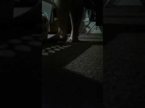 Hiding under the table to spy on her feet unaware - 2