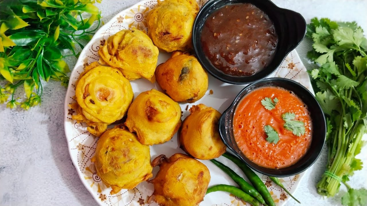 New Anda Aloo Pakoda | Crispy Anda Aloo Pakora Recipe | Ramadan Special ...