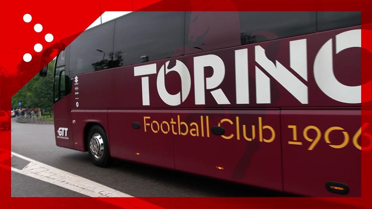 Inter-Torino, arrivo pullman dei granata allo stadio Meazza per la gara contro i campioni d ...