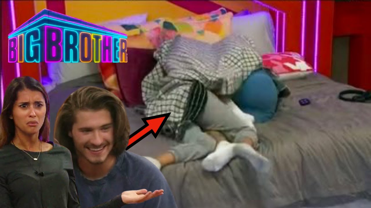 Big Brother 23: Christian & Alyssa Get To First Base #BB23 - YouTube