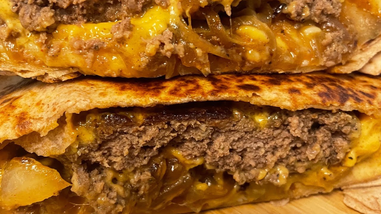 CHEESEBURGER CRUNCH WRAP⁉️💯😊 ️| Better Than Taco Bell - YouTube