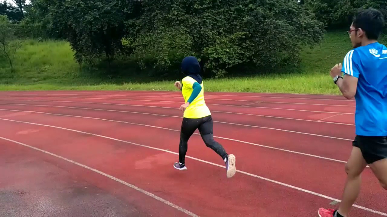 Stadion Universitas Indonesia - YouTube