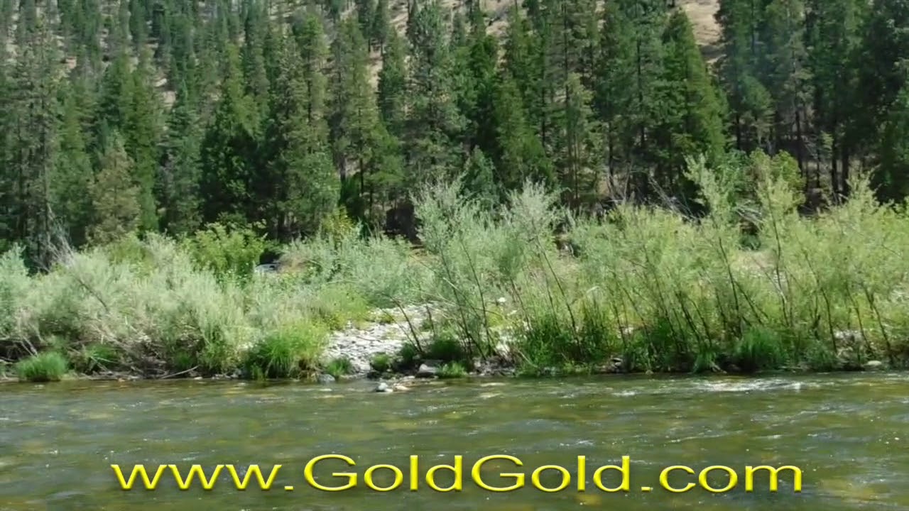 Towing the floating sluice - Gold Prospecting with The New 49'ers - YouTube