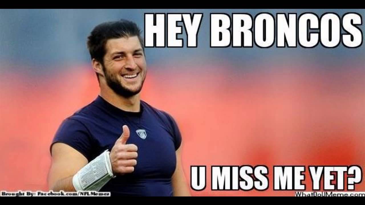 Tim Tebow Laughing at the Broncos - YouTube
