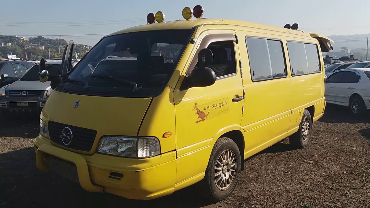 SSangYong Motors 2003 ISTANA 15 Coach - YouTube
