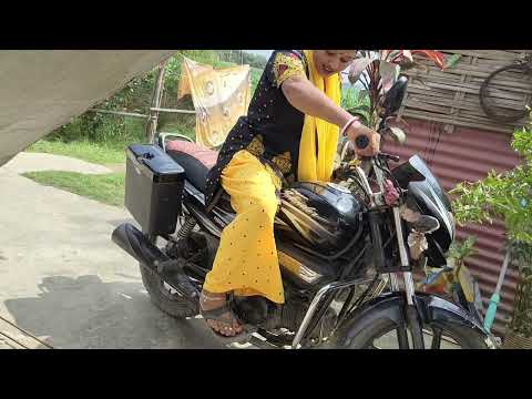 #Cold kick start🏍️💃 #smoke hard reviving #youtubeshorts #sona devi Max comedy #bikeriding#longvideo 