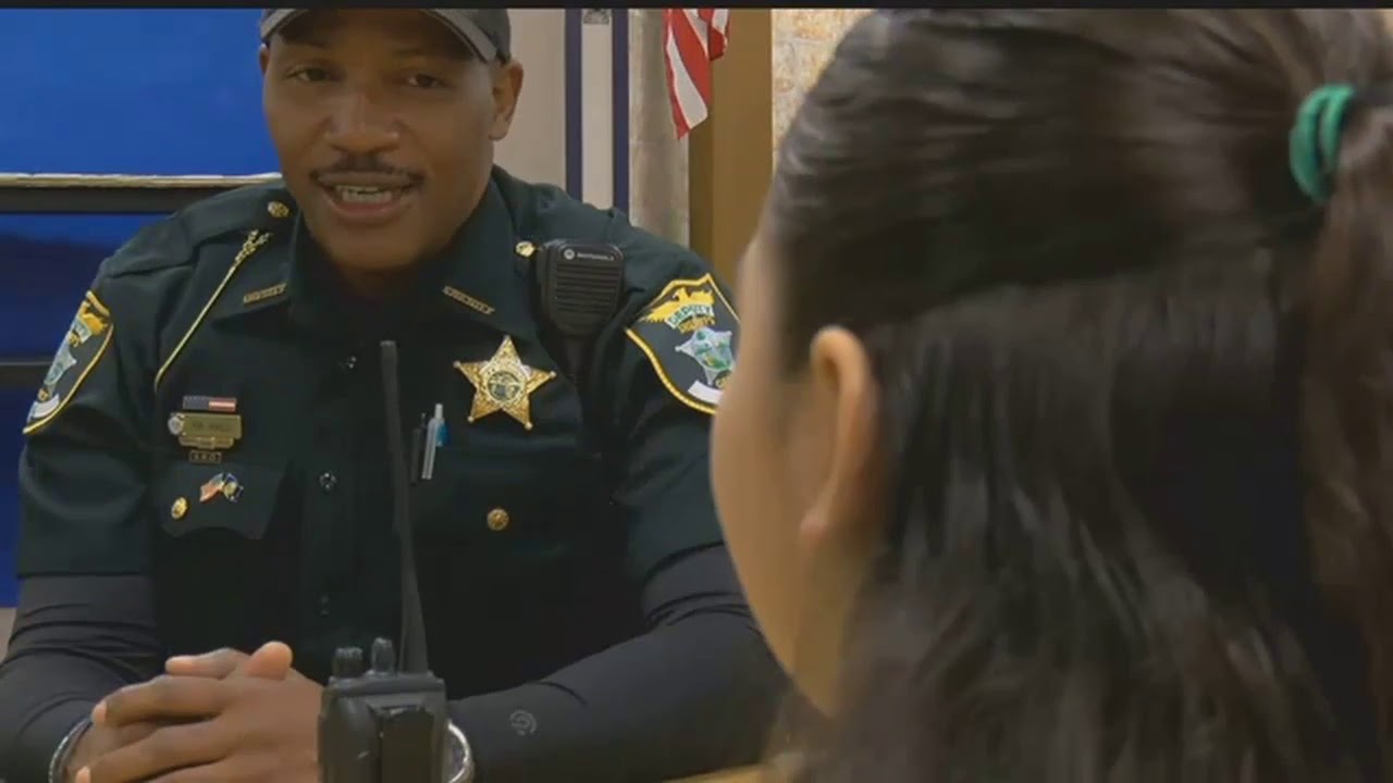 LCSO wants to expand junior cadet program - YouTube