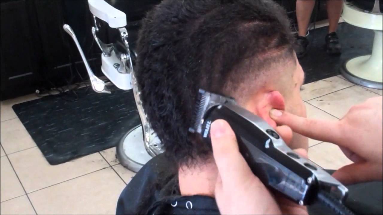 HOW TO DO A FOHAWK FADE BY DANNY DA BARBER - YouTube