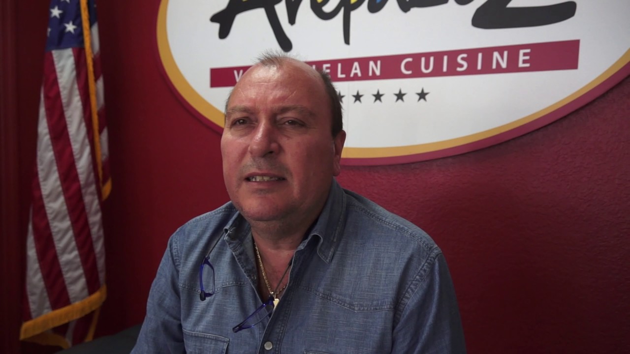 Venezolanos en Doral (El Arepazo 2) - YouTube