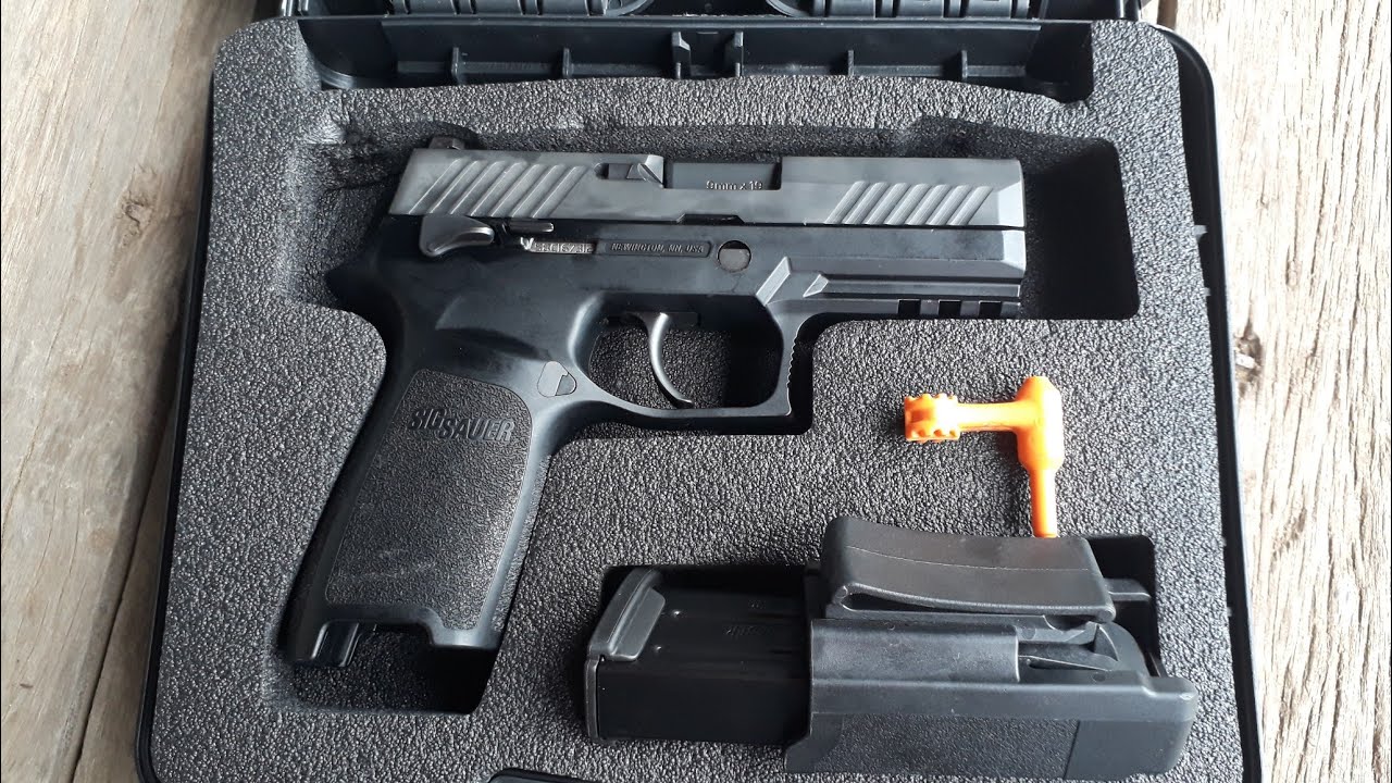 SIG SAUER P320 SP แกะกล่องปืนใหม่สวัสดิการตำรวจ - YouTube