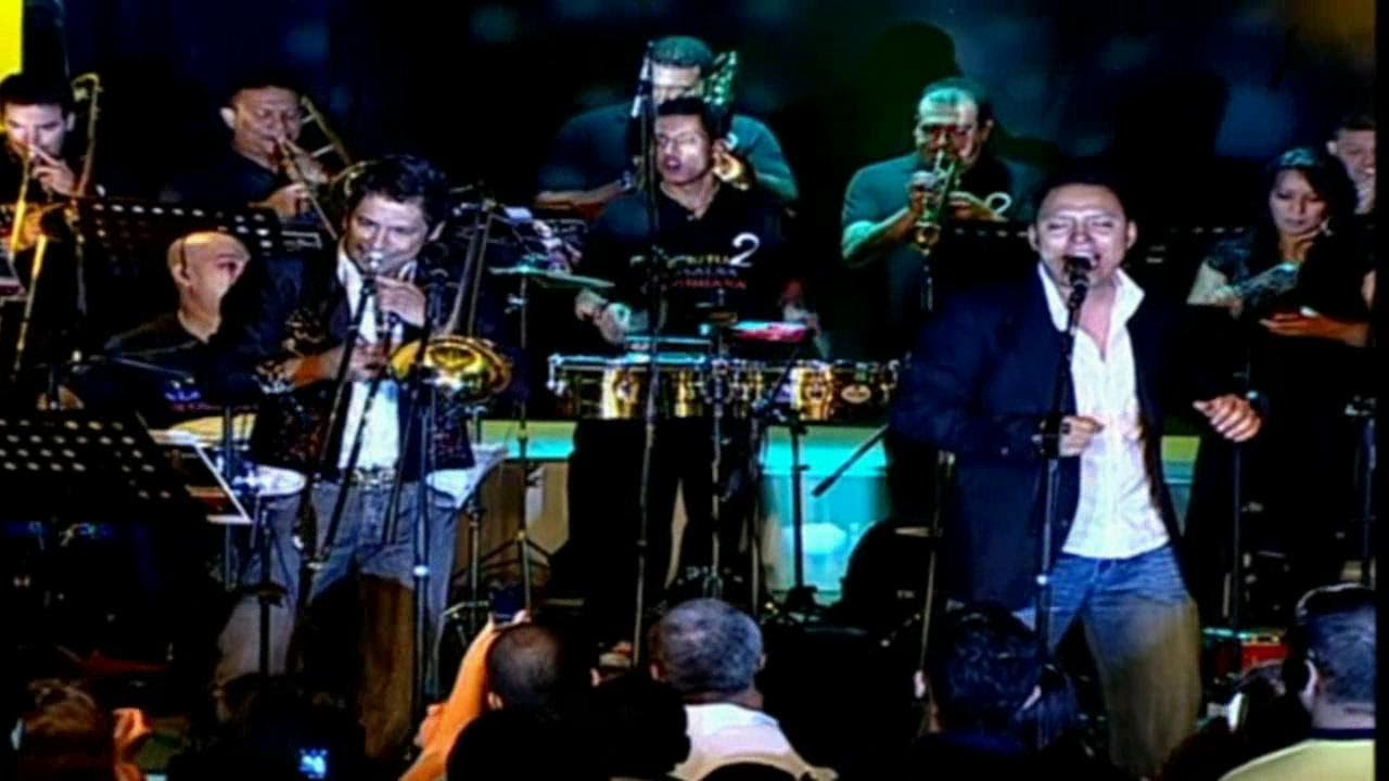 Alberto Barros & Carlos Rendon - Como Duele (En Vivo) HD - YouTube
