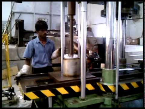 VDC 250 Rotor Die casting Machine Of 250 Tones. - YouTube