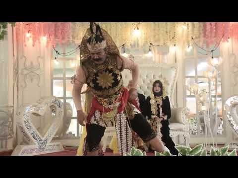 NGUNDUH MANTU : IBNU DAVID & DITA AMALIA (Dokumentasi)