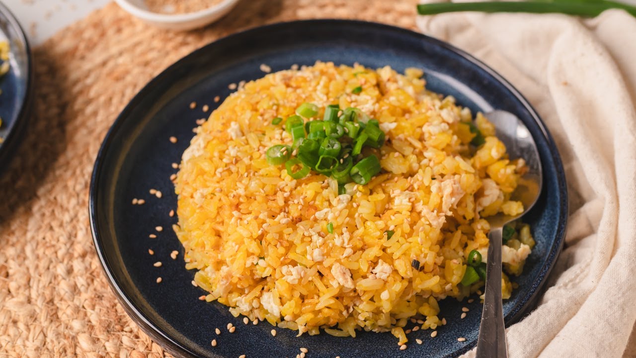 How to Make the BEST Golden Fried Rice - YouTube