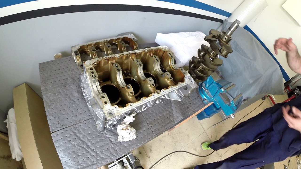 Preparacion motor EW10J4S PARTE #4 Desmontaje - YouTube