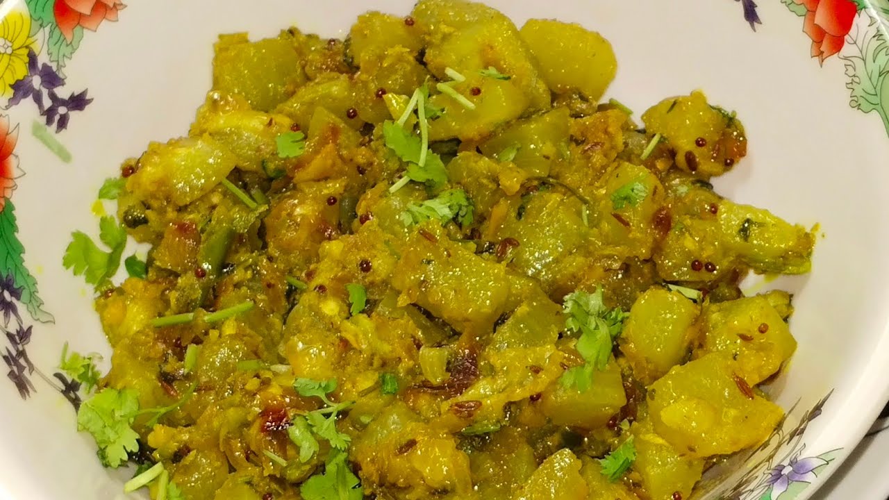 సొరకాయ పచ్చి మిర్చి ఫ్రై రెసిపీ,sorakaya pachii mirchi fry recipe ...